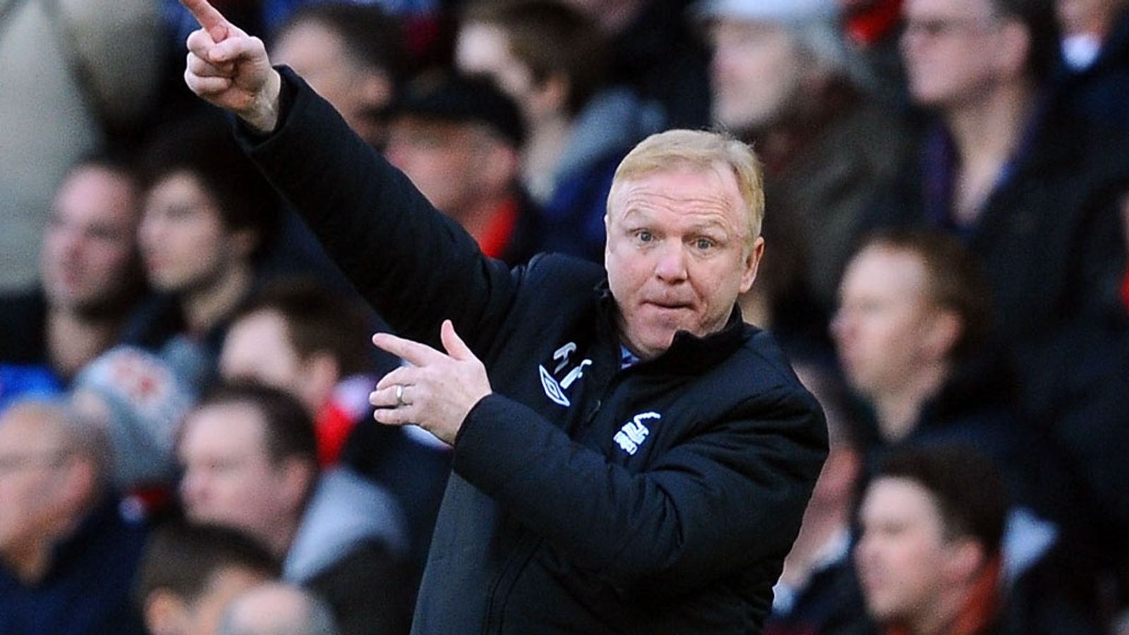 Khalid Al-Rashidi granted work permit to link up with Nottingham Forest ...