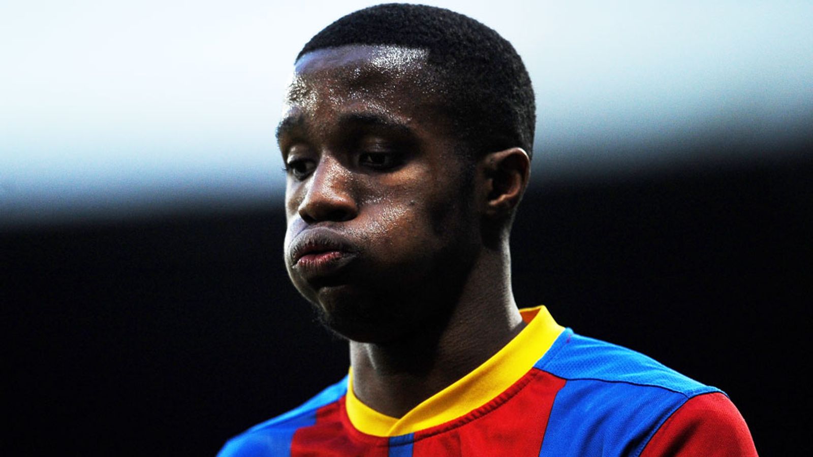 Crystal Palace winger Wilfried Zaha sorry for gesture against Leeds ...