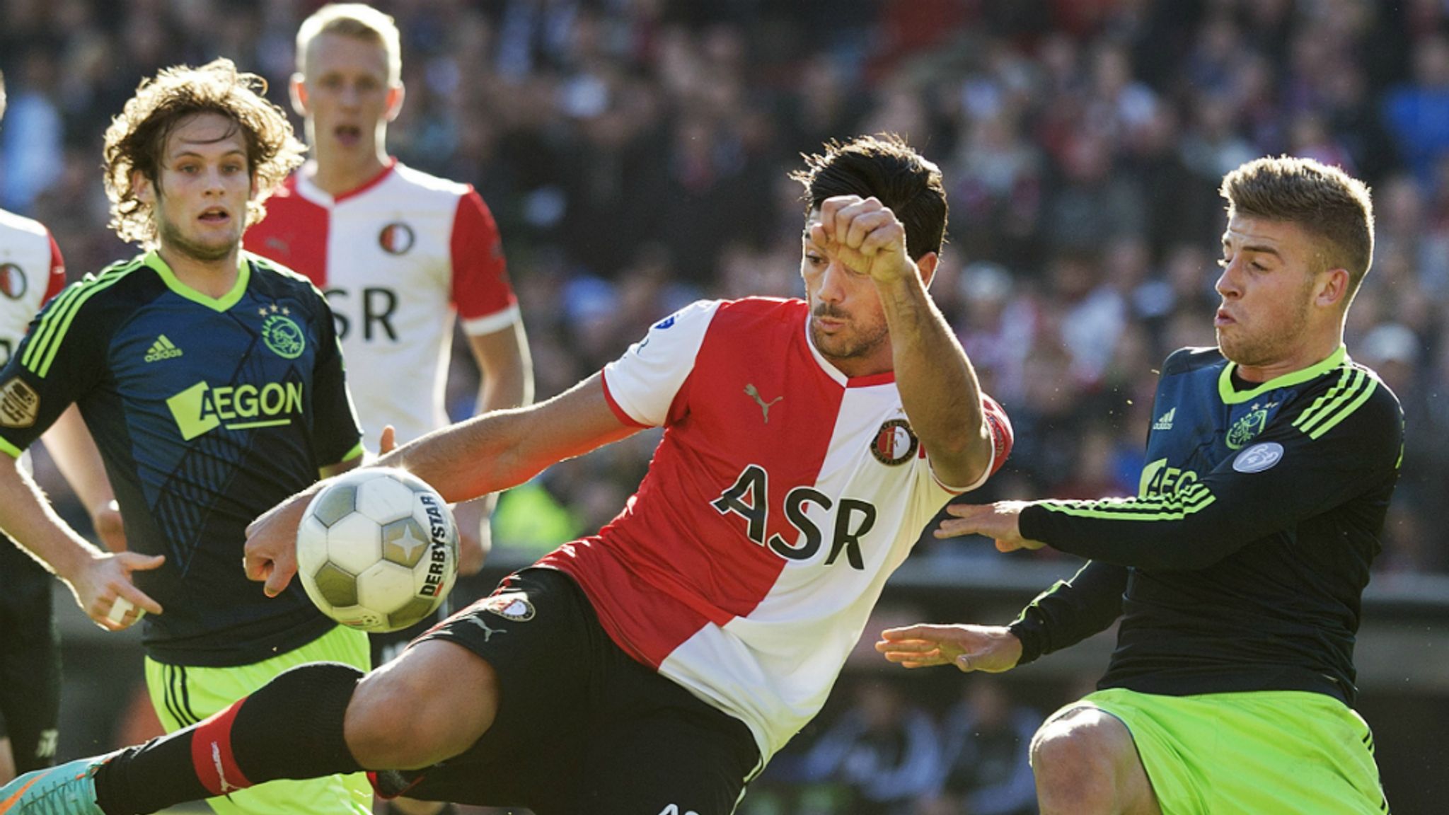 Feyenoord sign striker Graziano Pelle on a permanent deal | Football ...