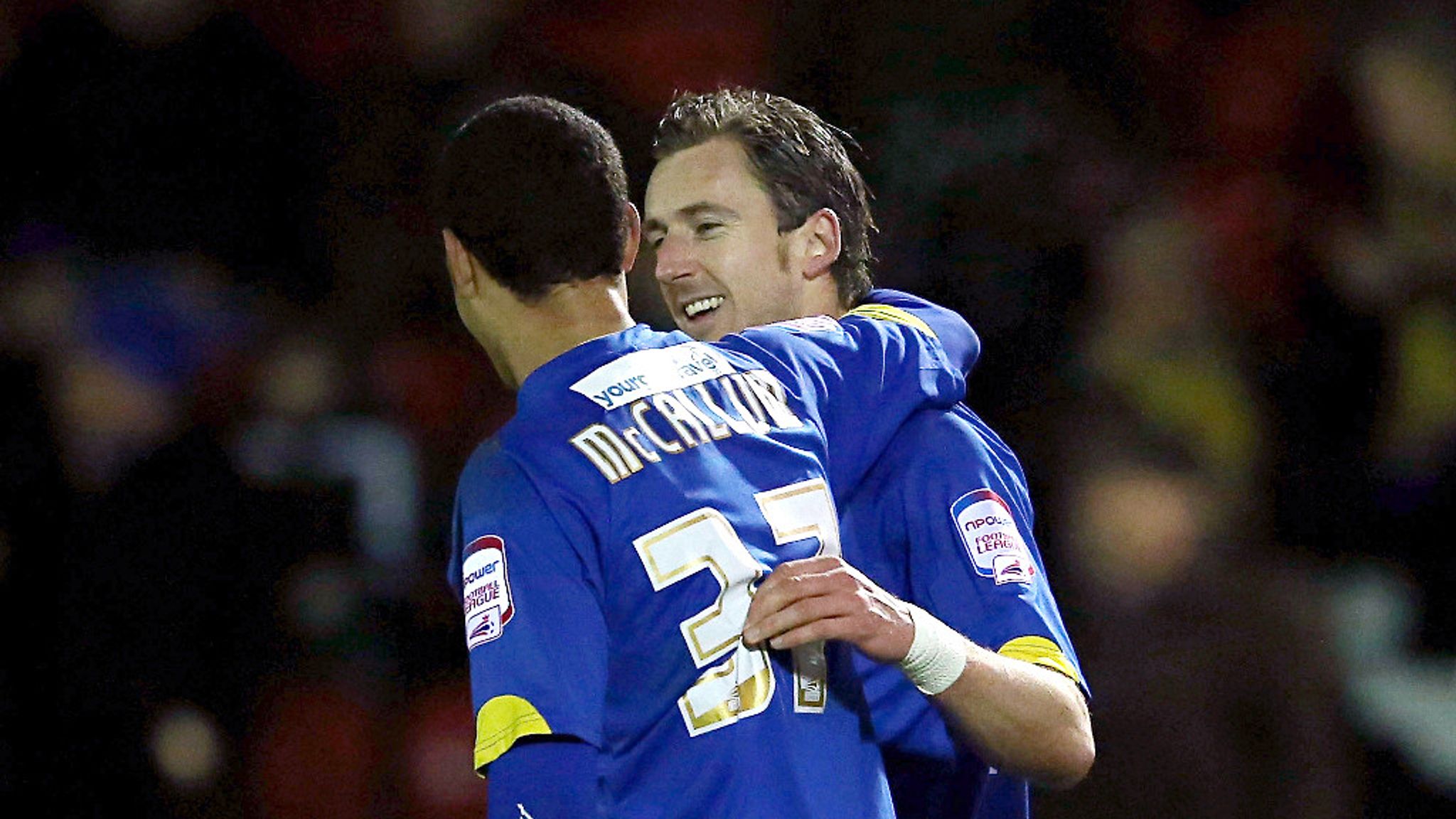 McCallum returns to Hammers | Football News | Sky Sports