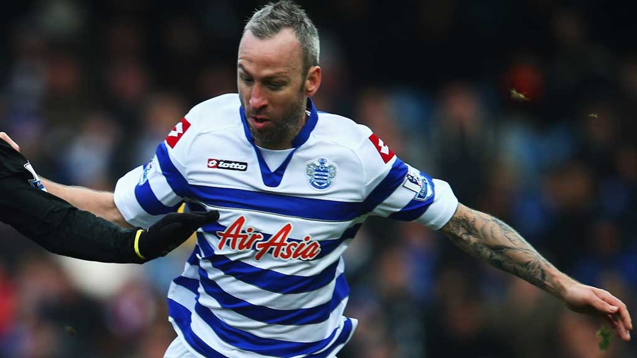 Fans' favourite Shaun Derry commits to QPR until the summer of 2014 ...