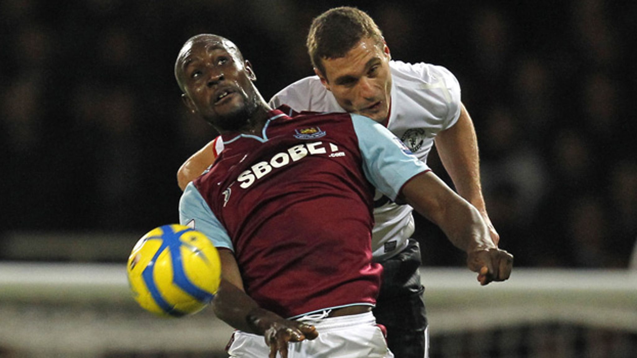 Nemanja Vidic concerned at ongoing frailties in Manchester United ...