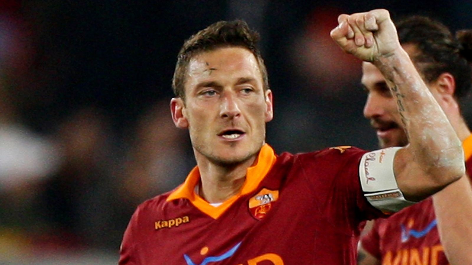 Totti makes history in Roma win | Football News | Sky Sports