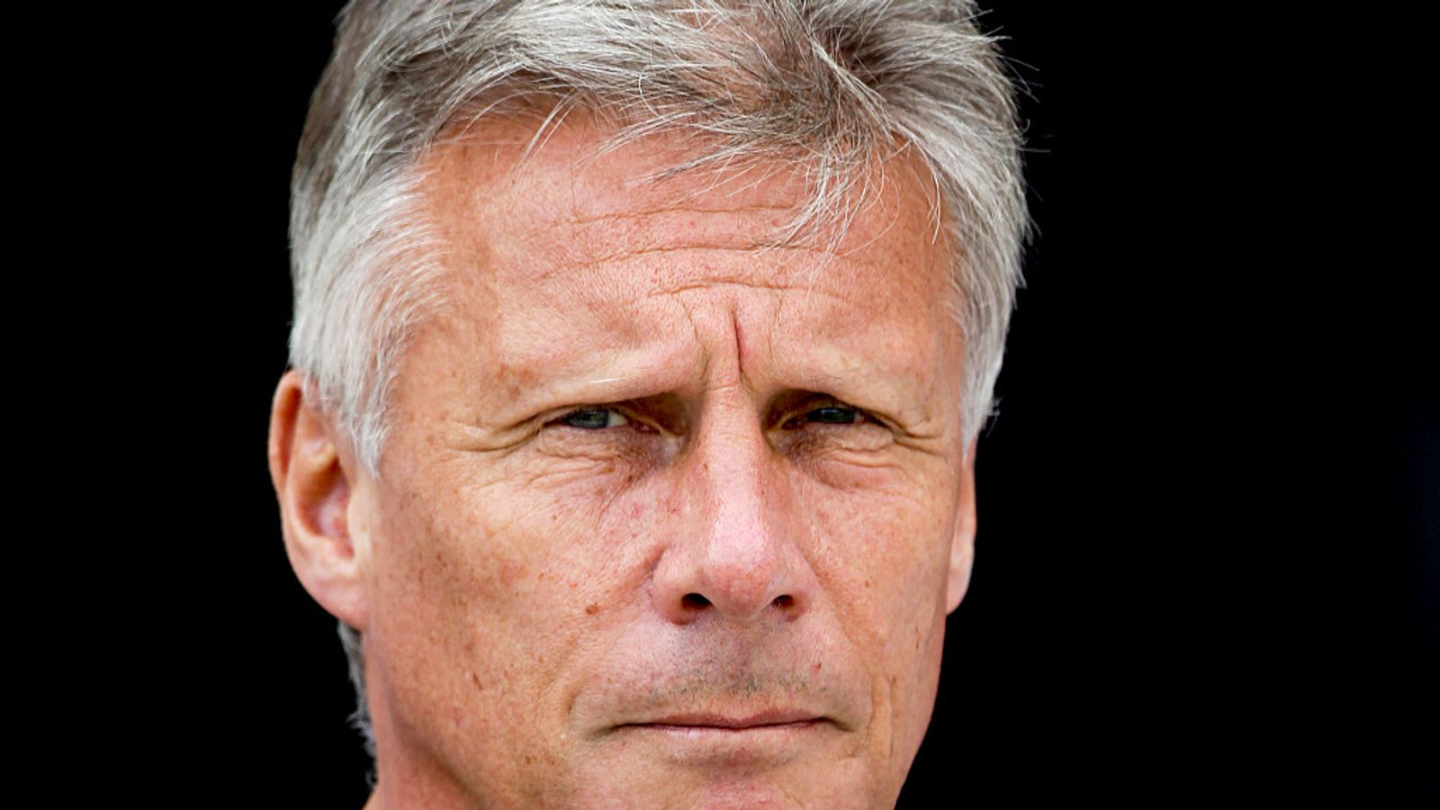 Ward runs rule over Hutchinson | Football News | Sky Sports