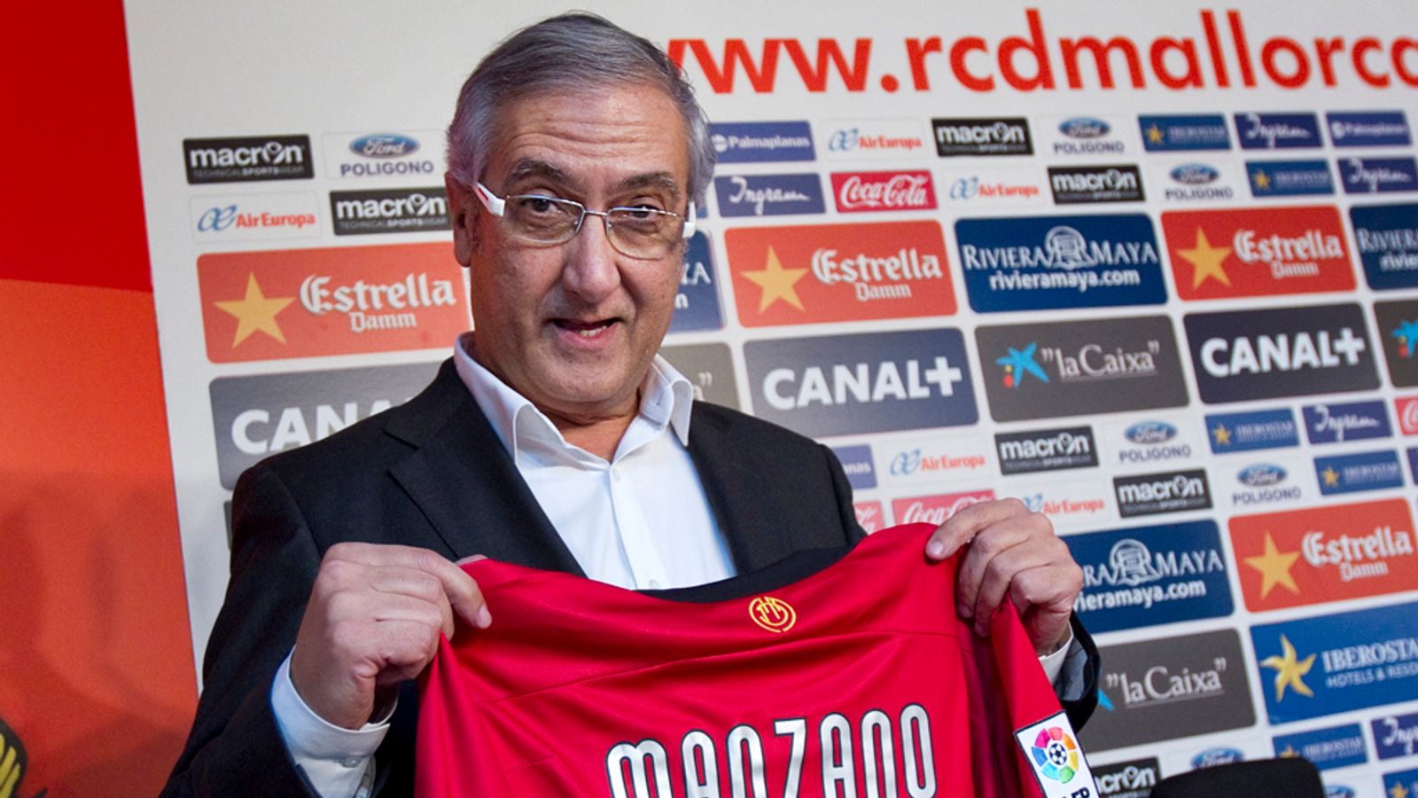 Primera Division: Gregorio Manzano confirmed as Real Mallorca manager ...