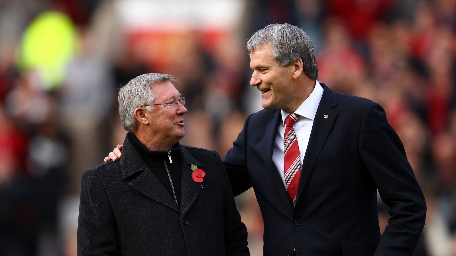 Manchester United chief David Gill expects Manchester City response ...