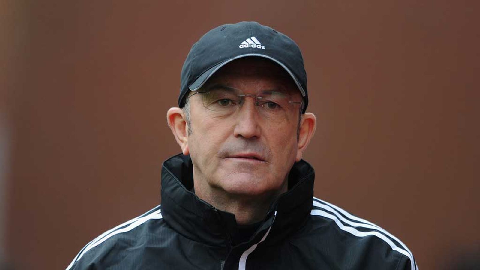 Tony Pulis insists he has no plans to leave Stoke despite recent ...