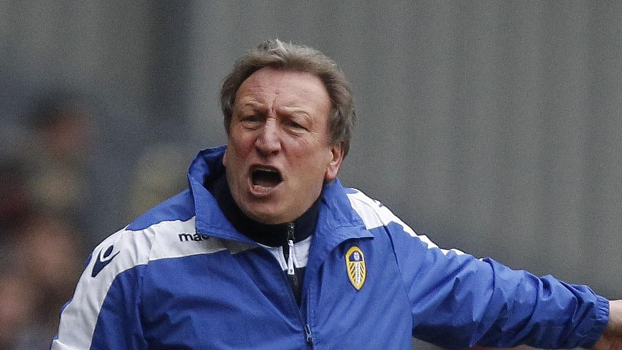 Leeds boss Neil Warnock delighted with efforts after draw at Leicester ...