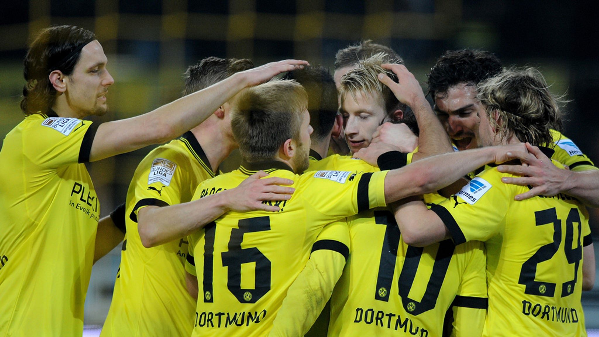 Bundesliga: Borussia Dortmund beat Eintracht Frankfurt, Bayer Levurksen ...
