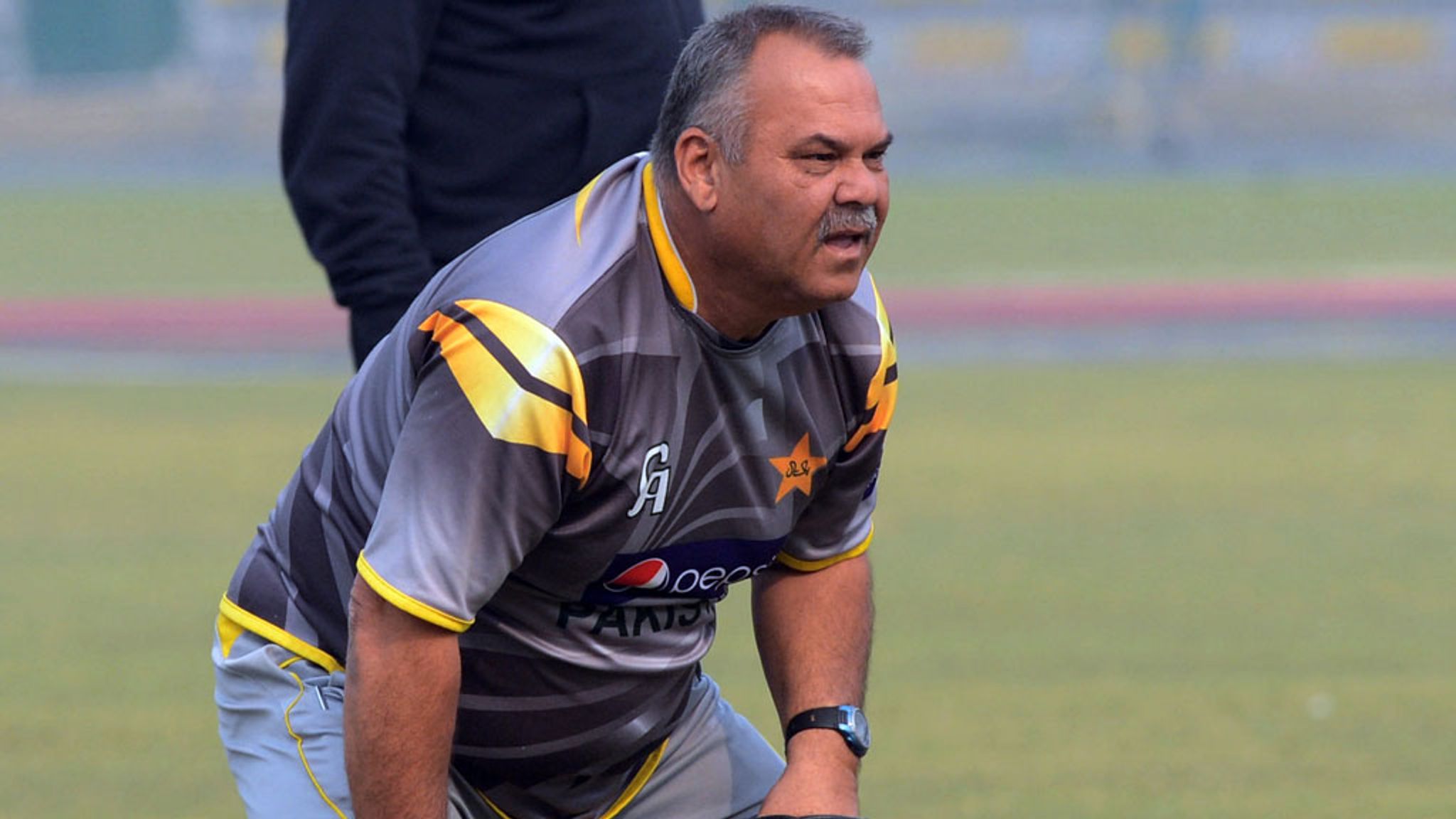 Coach Dav Whatmore accepts South African attack was too strong ...