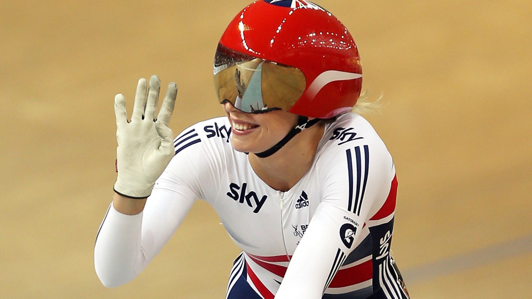 Becky James guaranteed at least silver after reaching women's sprint ...