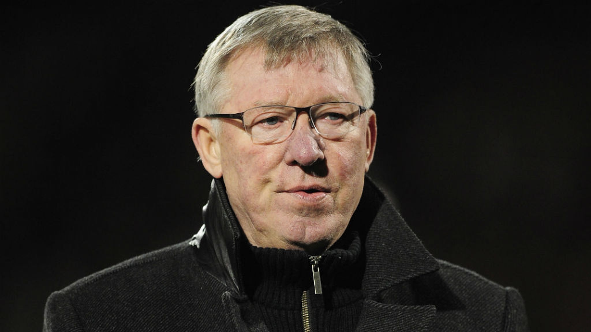 Manchester United boss Sir Alex Ferguson praises hunger shown by squad ...