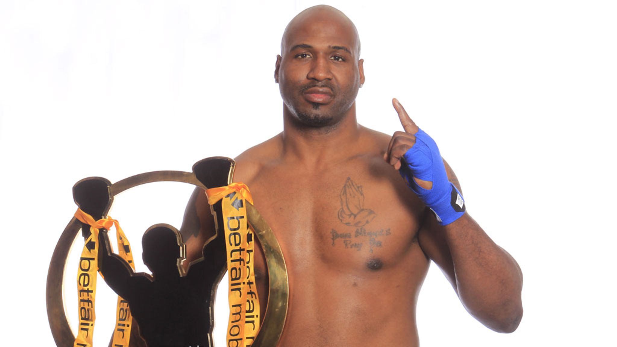 Travis Walker believes he is favourite to win Prizefighter for a reason ...