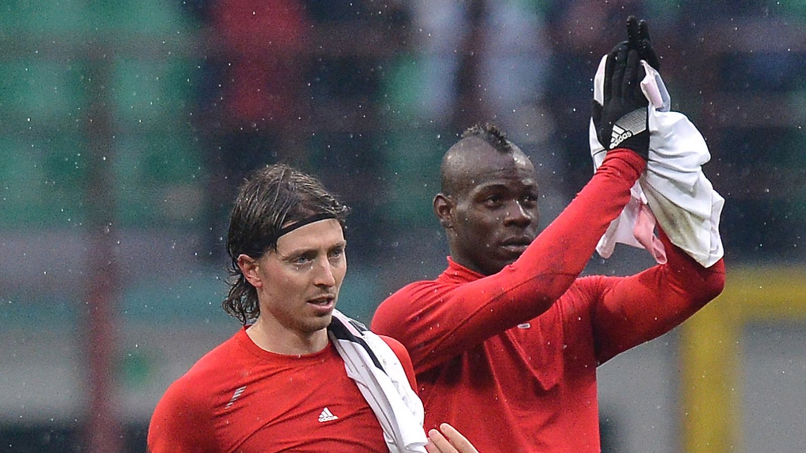 Balotelli brace lifts Milan spirits | Football News | Sky Sports