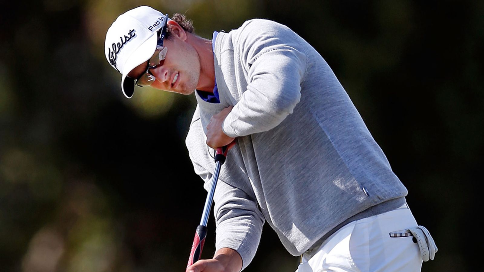 Golf's governing bodies agree to prohibit anchoring of putters from ...