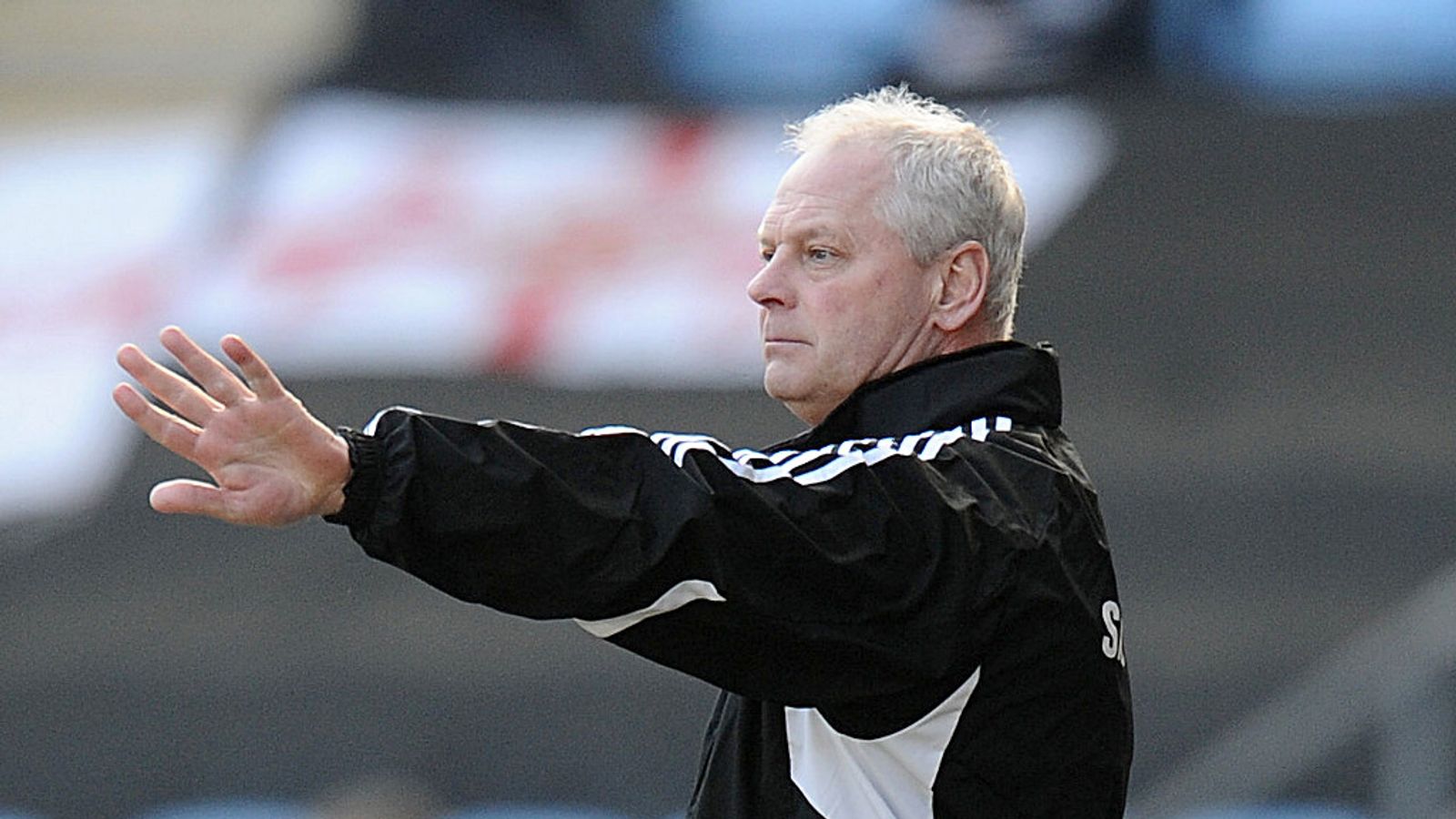 Kevin MacDonald leaves Swindon after less than five months in charge ...