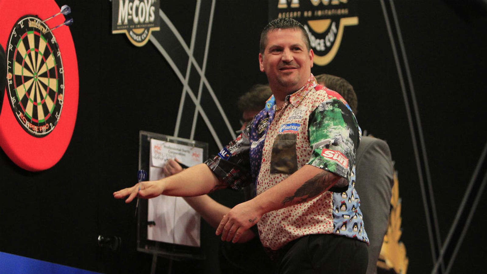 Premier League Darts: Gary Anderson claims surprise win against Phil ...