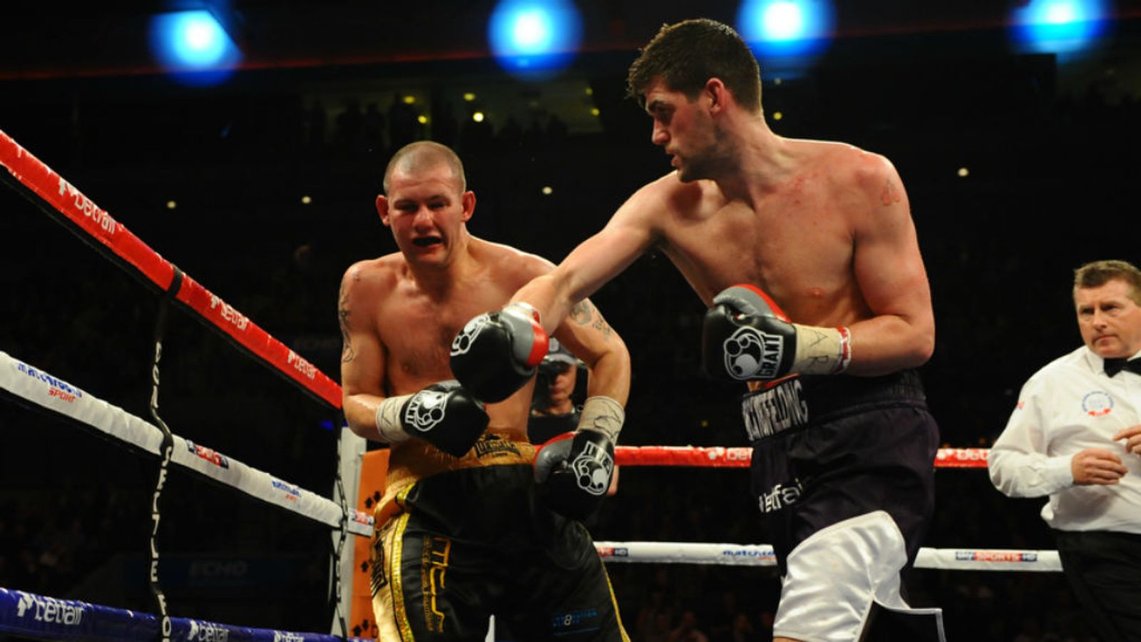 Rocky Fielding stays unbeaten after stopping Wayne Reed in six rounds ...