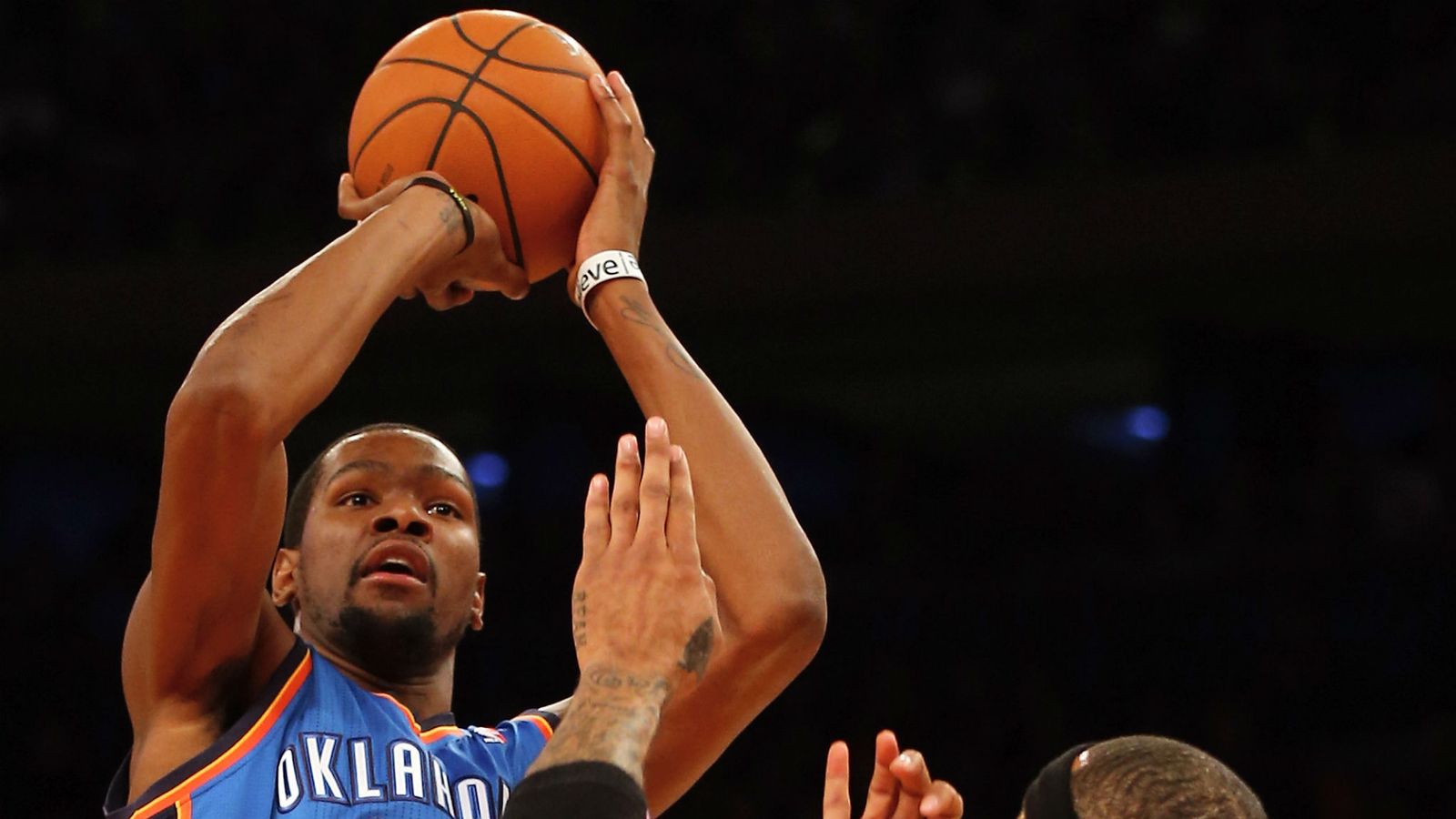 NBA: Kevin Durant go-ahead free throws see Oklahoma City Thunder to ...