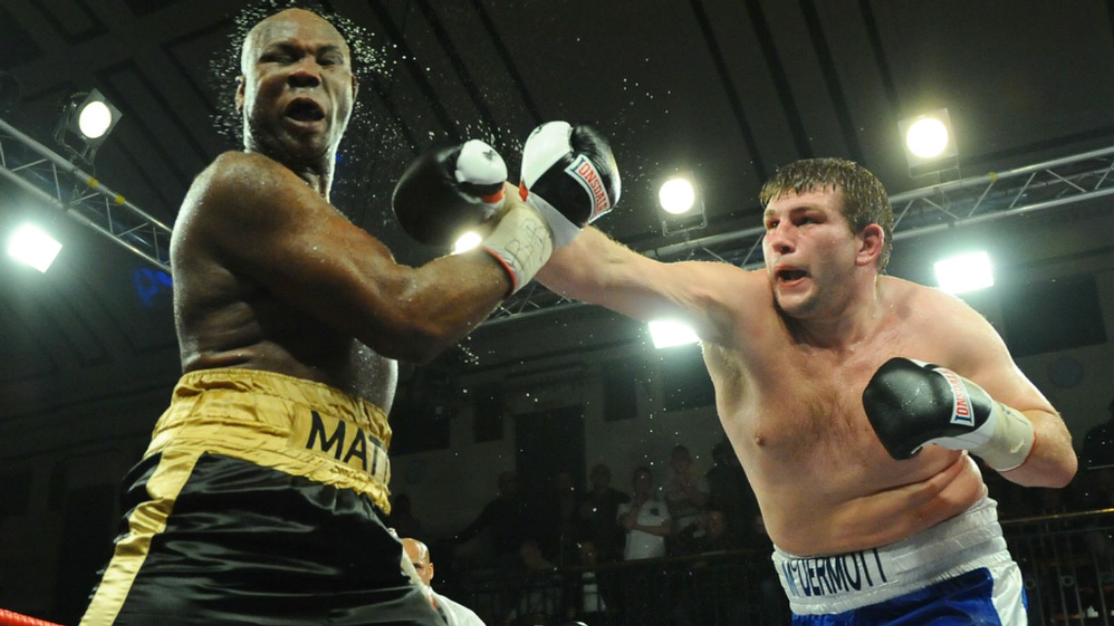 John McDermott regained the English heavyweight title with points ...