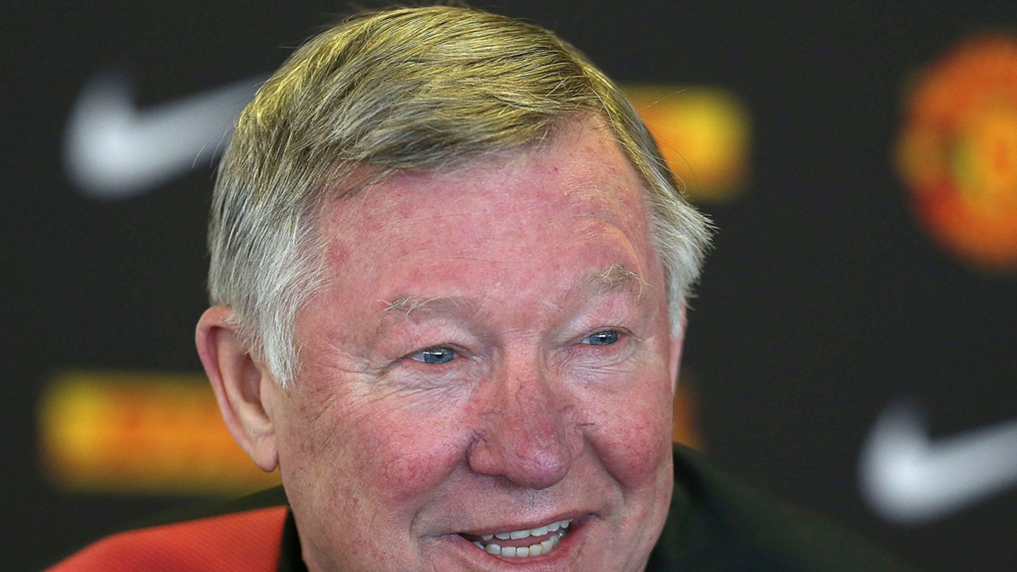 Sir Alex Ferguson surprised by Manchester United's lead at top of ...