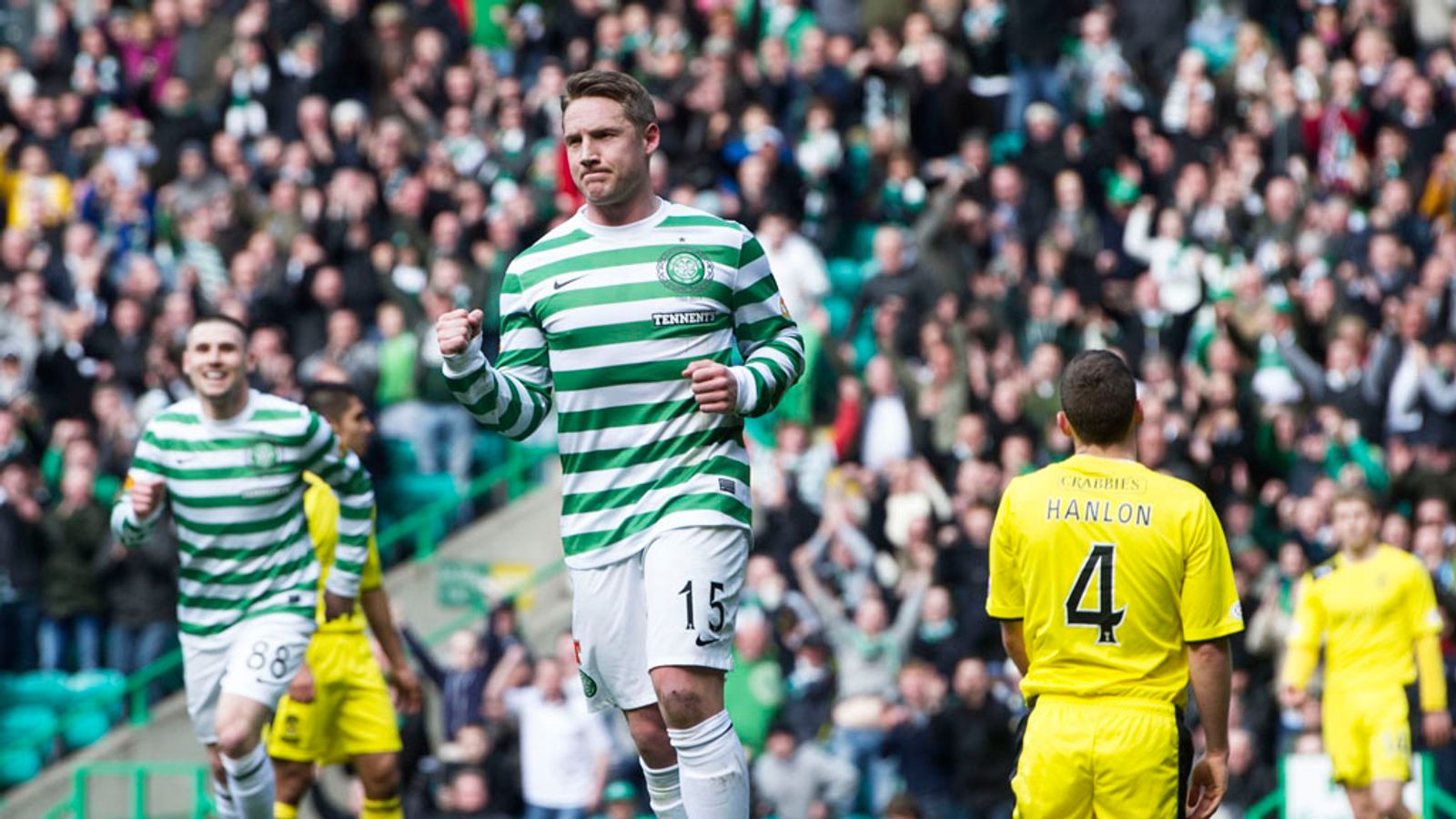 Celtic 3 - 0 Hibernian - Match Report & Highlights