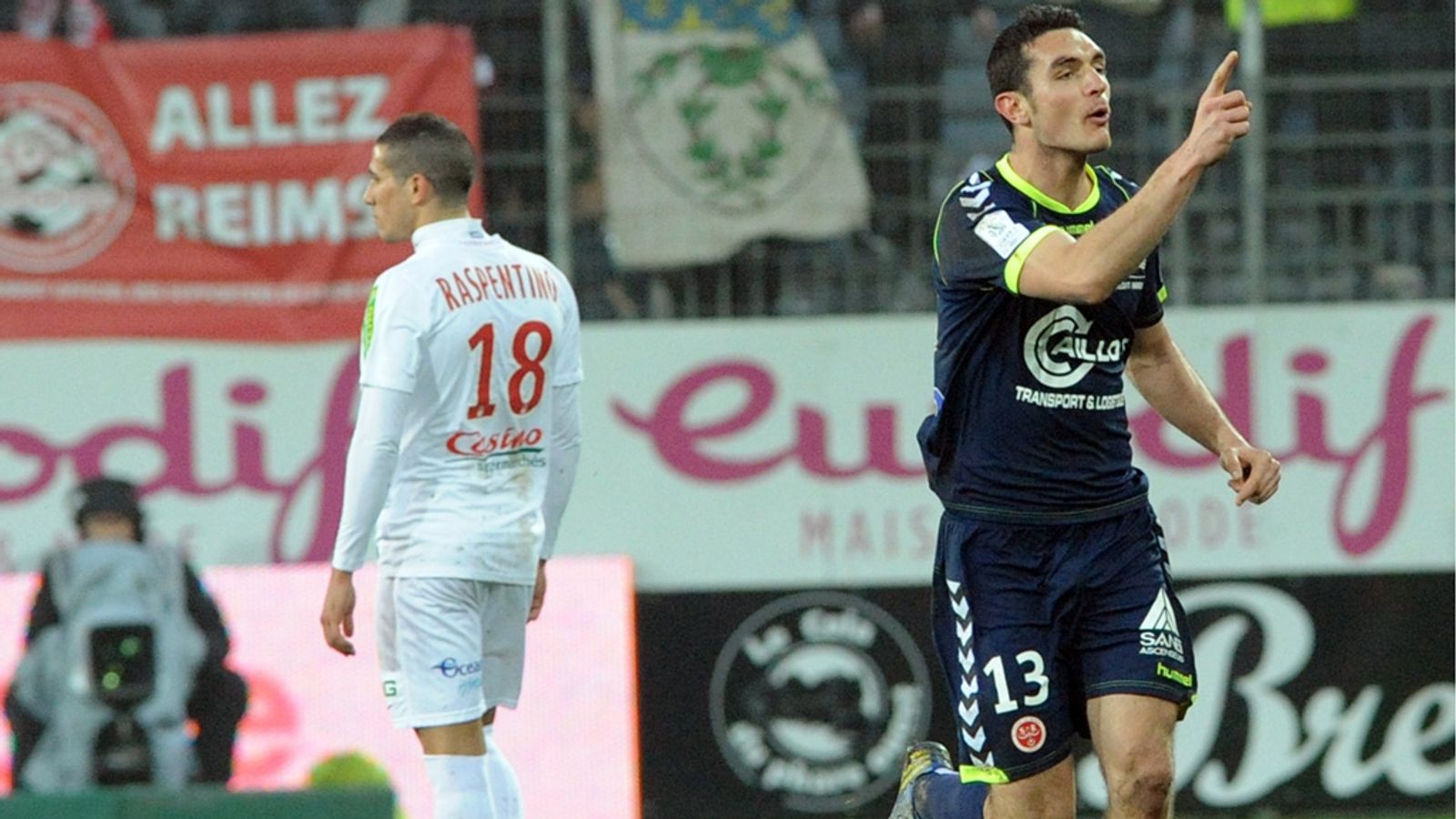 Reims add to Brest woes | Football News | Sky Sports