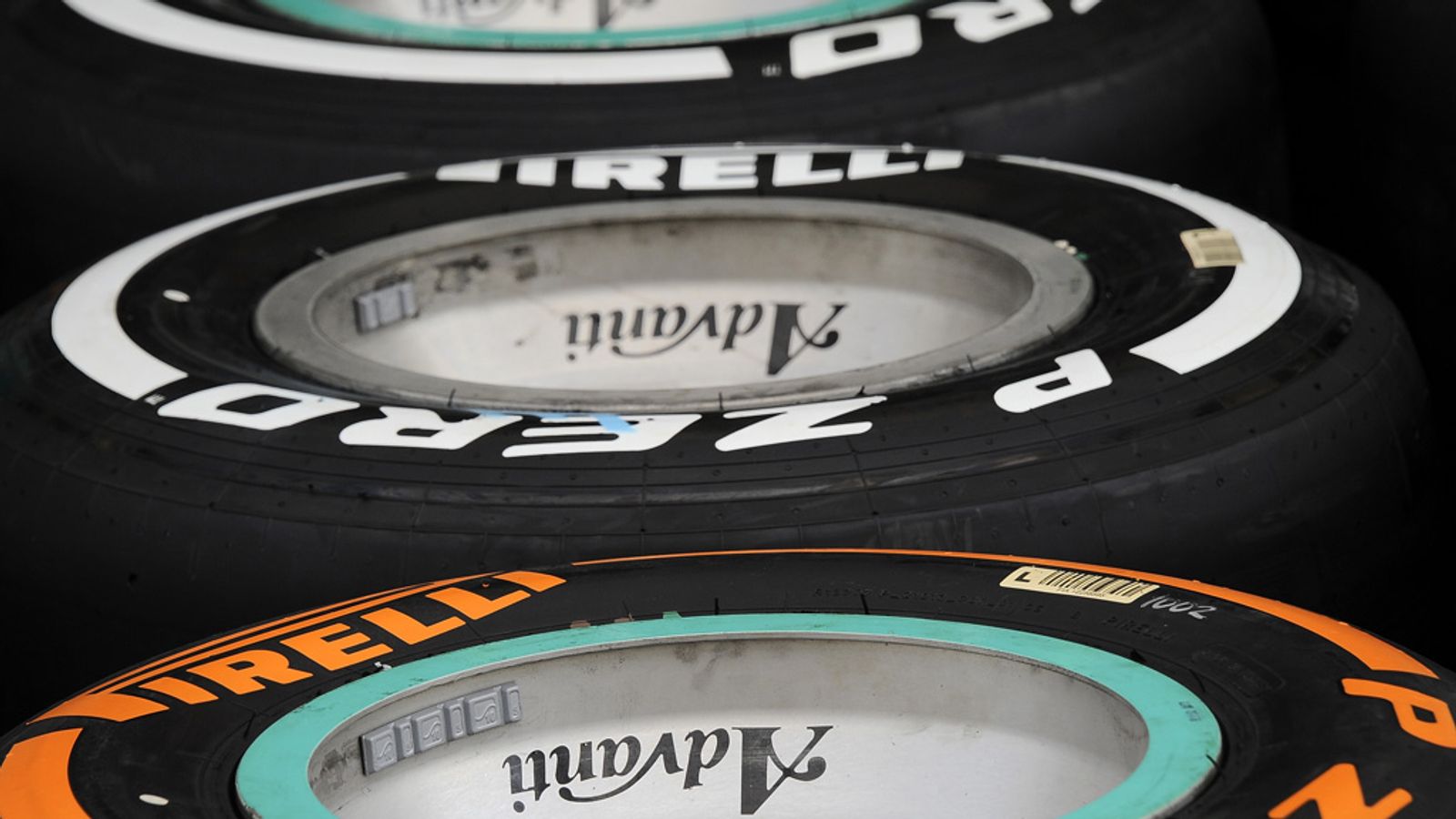 Pirelli introduce more durable hard tyre into range from Spanish GP ...