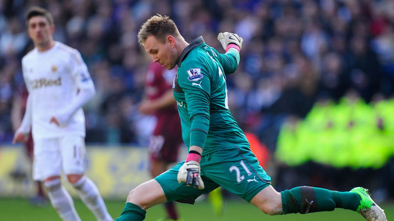 Newcastle's Rob Elliot handed Republic of Ireland call-up | Football ...
