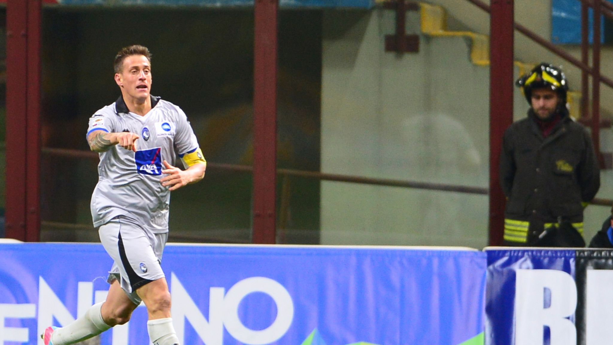 Denis the menace for Inter | Football News | Sky Sports