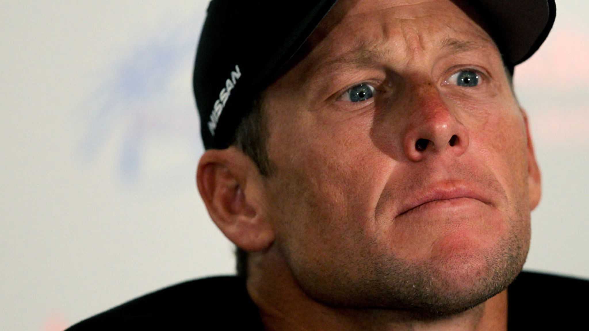 Lance Armstrong reaches undisclosed settlement with Sunday Times ...