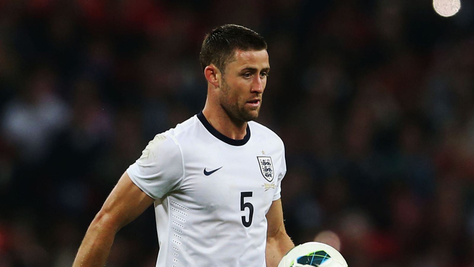 Gary Cahill thinks England have the tools required to compete at World ...