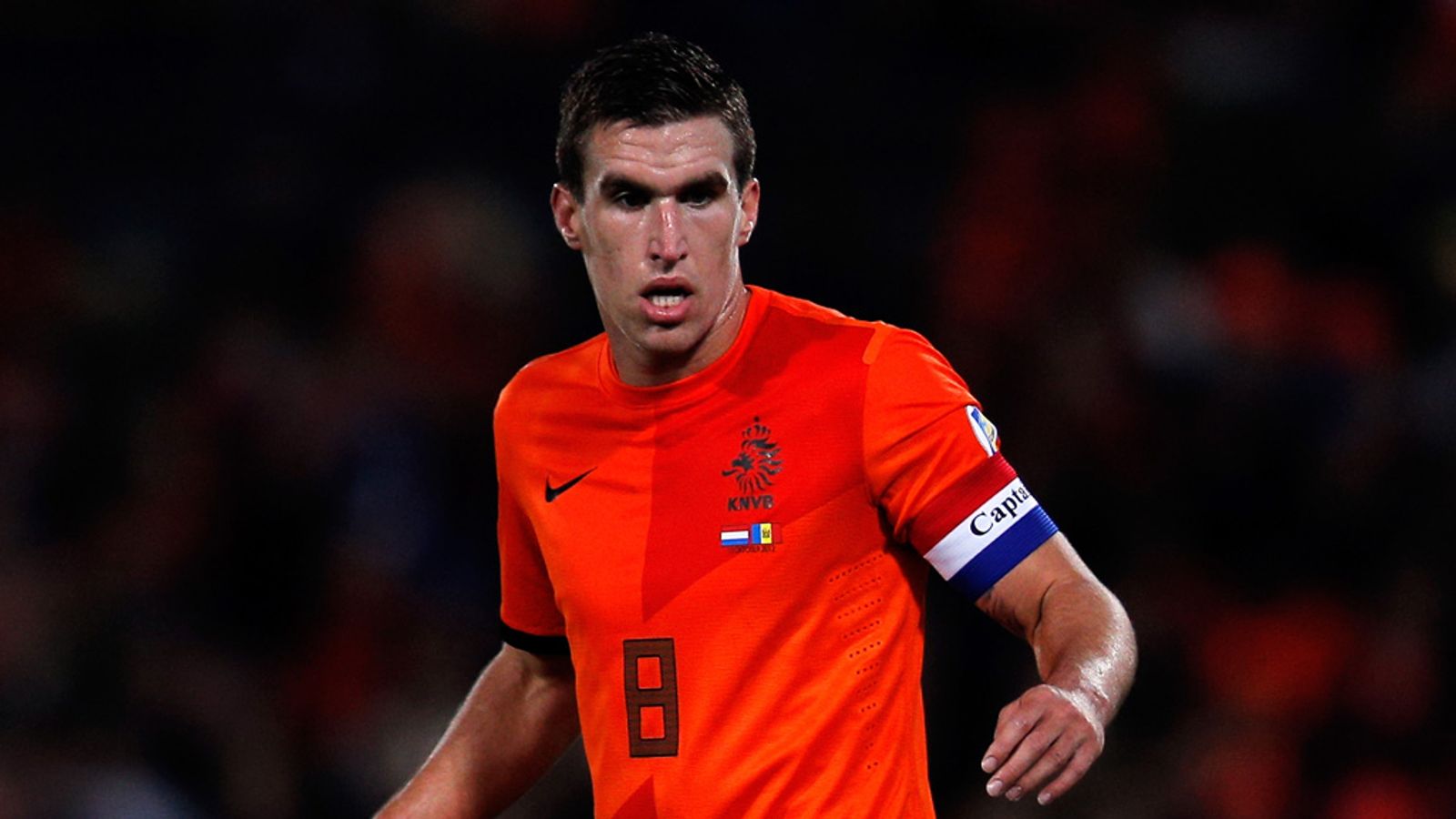 Transfer news: Kevin Strootman's heart remains set on move to Premier ...