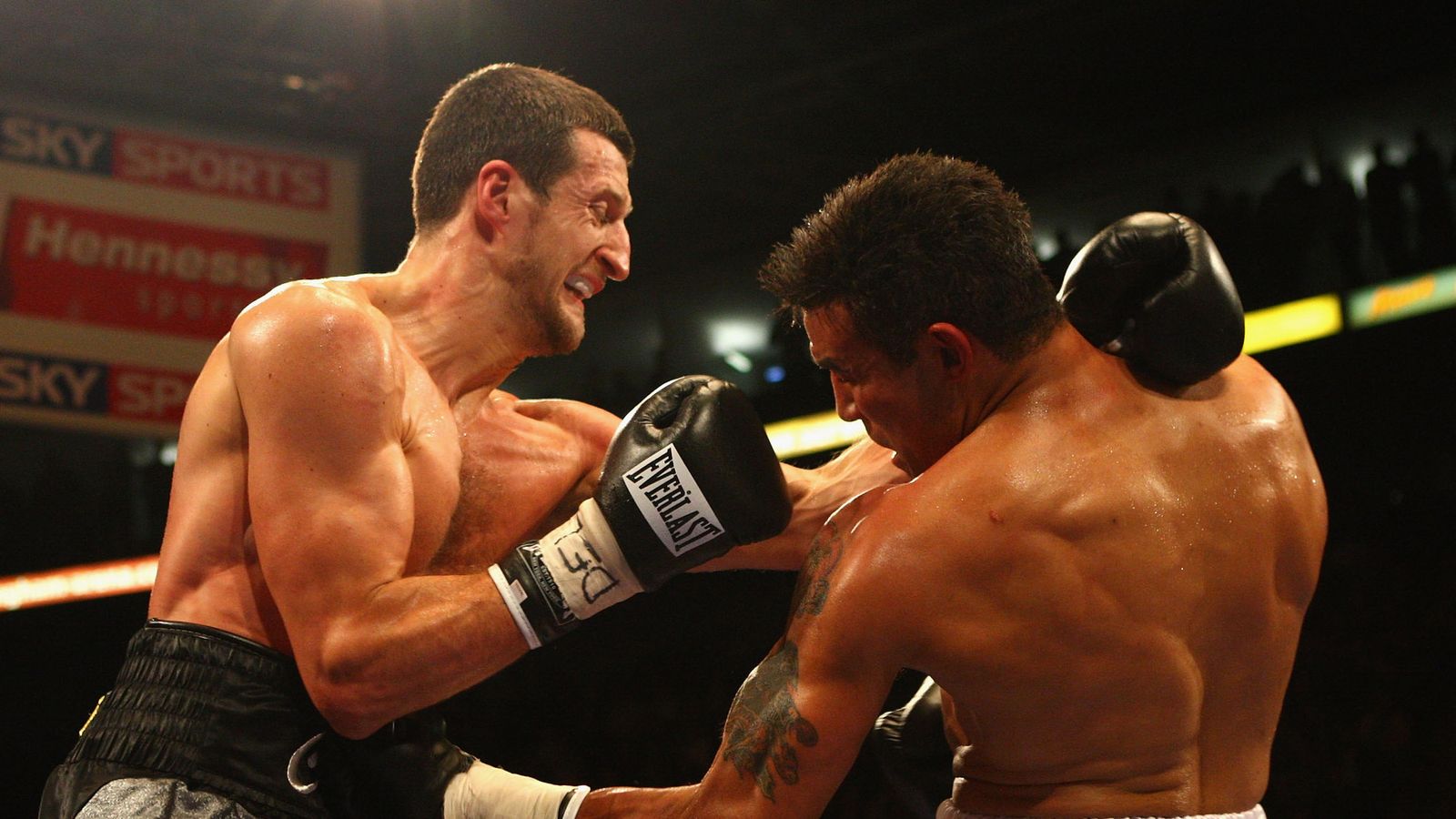 Robin Reid expects Carl Froch to defeat Mikkel Kessler in a dogfight on ...