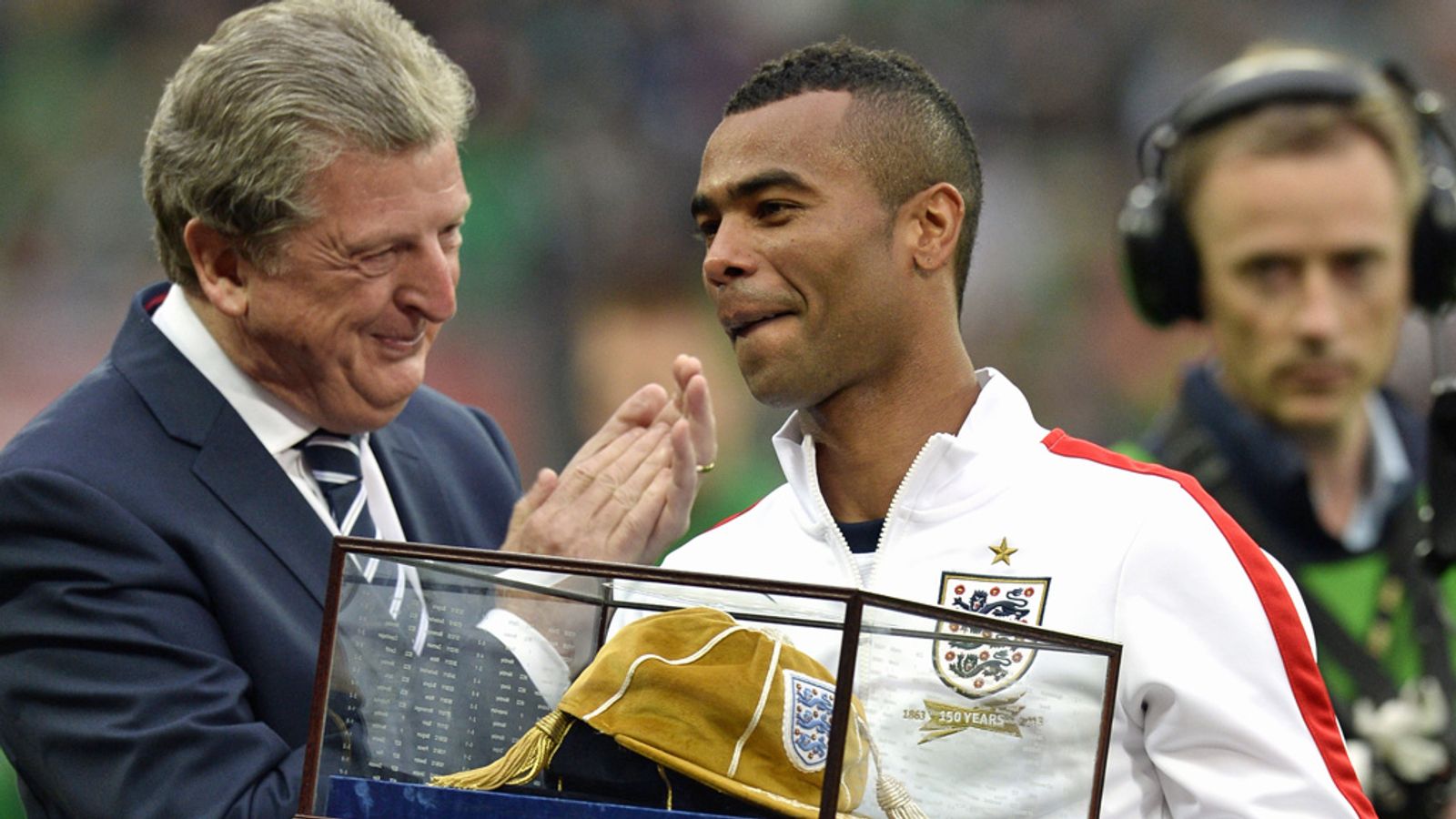 Internationals: England boss Roy Hodgson joy at reception for captain ...