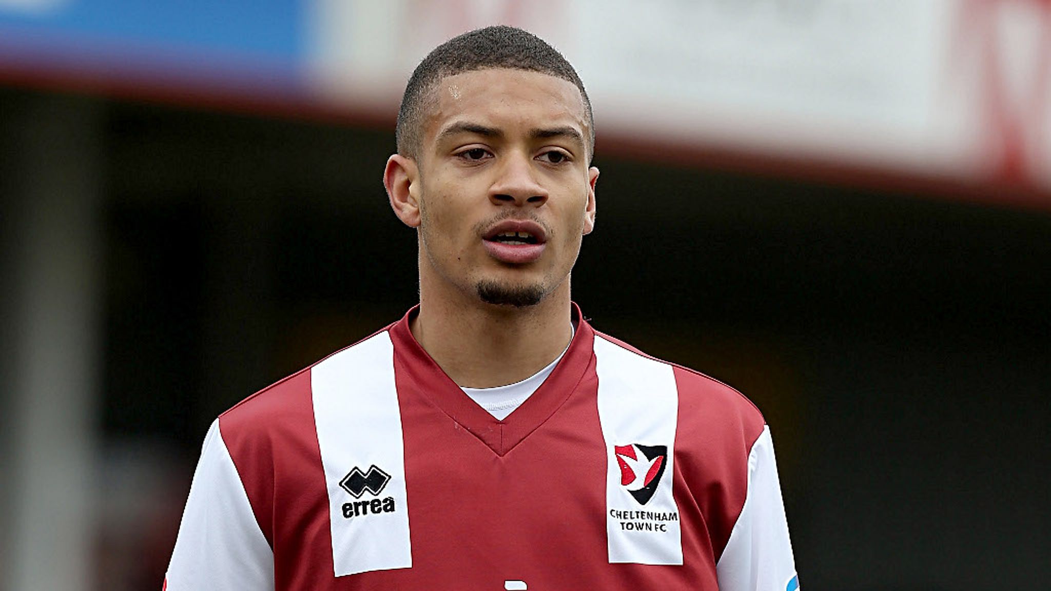 Sky Bet Championship: Michael Hector makes return to Reading from ...