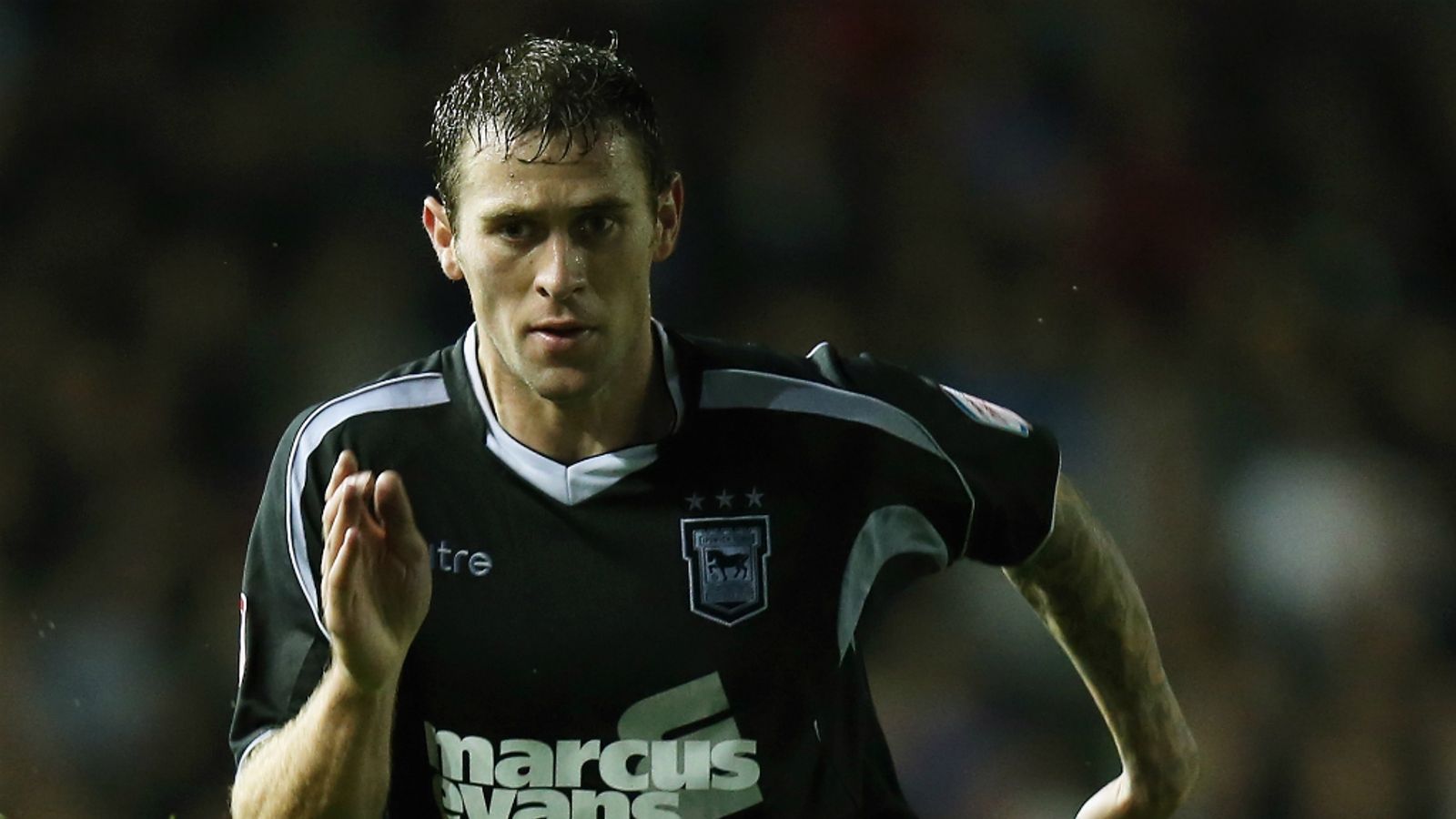 Transfer news: Celtic forward Daryl Murphy keen on Ipswich move ...