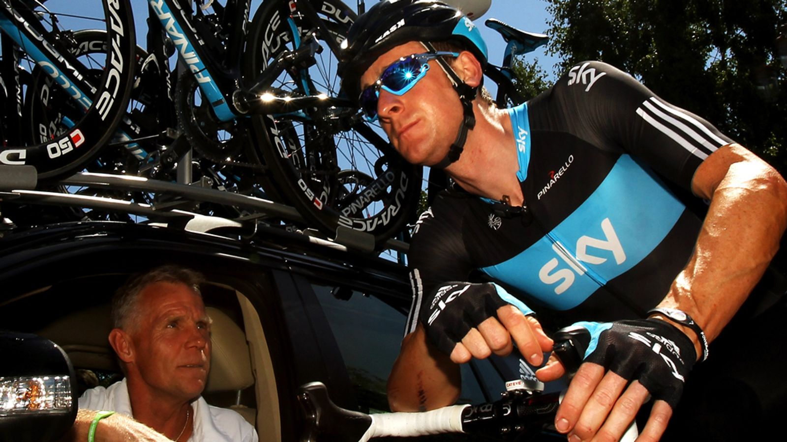 Sir Bradley Wiggins will finish on world championship podium, says ...