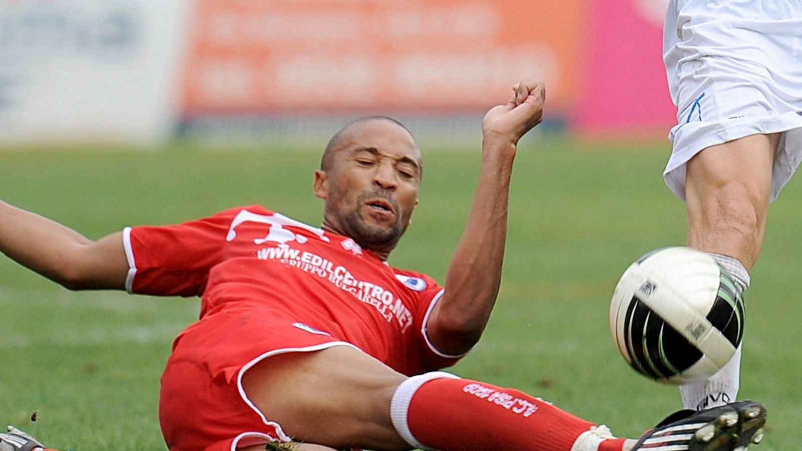 Audel set for Gulls trial | Football News | Sky Sports
