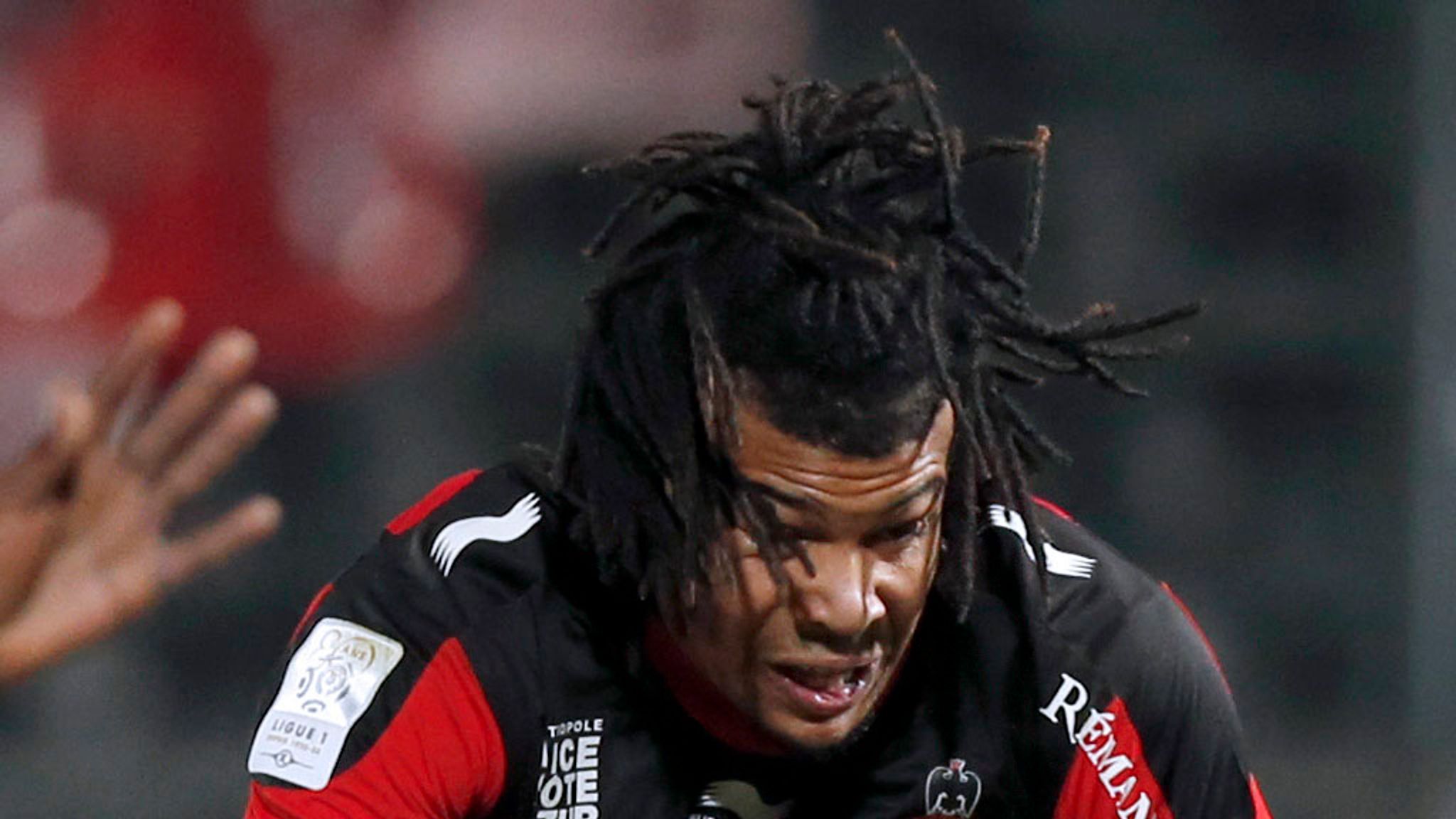 Ligue 1: Kevin Anin's mother reports stricken Nice midfielder is "doing ...