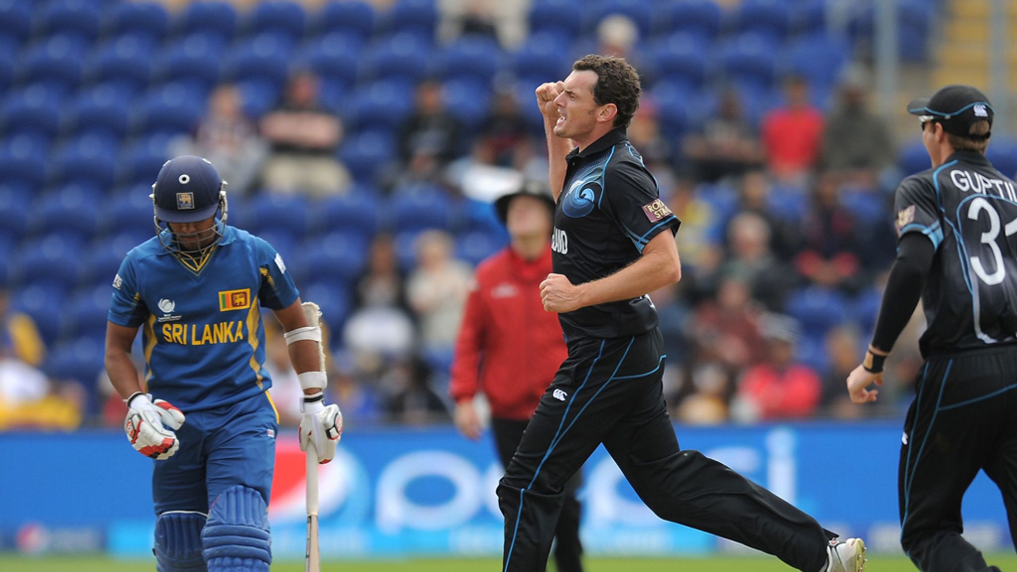 Middlesex sign new Zealand seam bowler Kyle Mills for t20 campaign ...