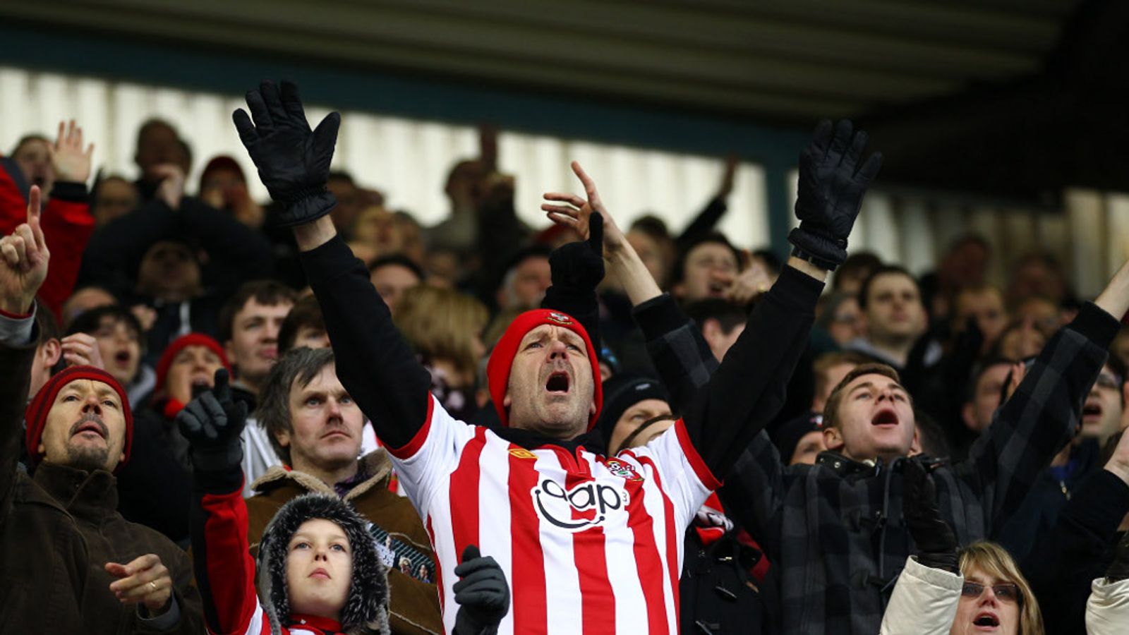 New record for Premier League season-ticket sales in 2012-13 | Football ...