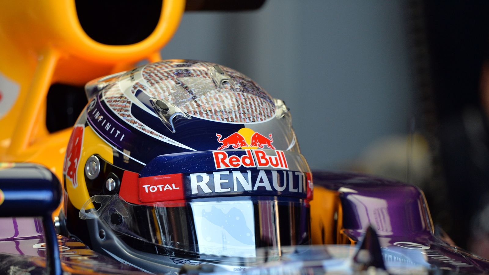 2013 Hungarian GP Practice One: Sebastian Vettel heads a Red Bull one ...