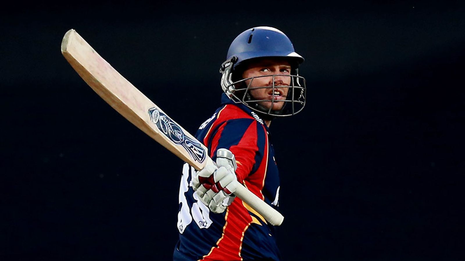 All-rounder Greg Smith signs new two-year deal with Essex | Cricket ...