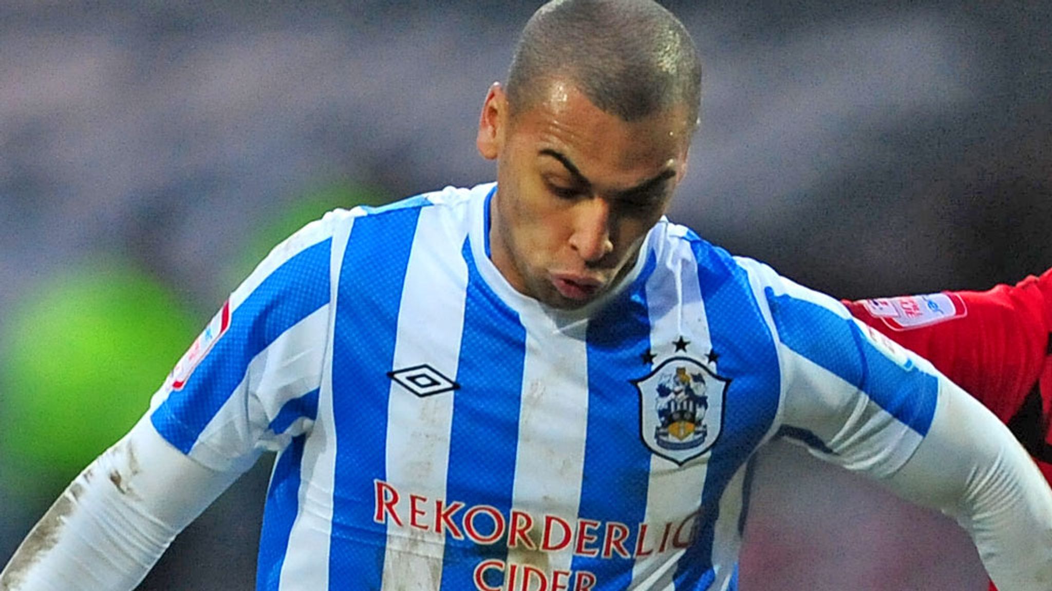 Championship: Huddersfield Town sign James Vaughan on three-year ...