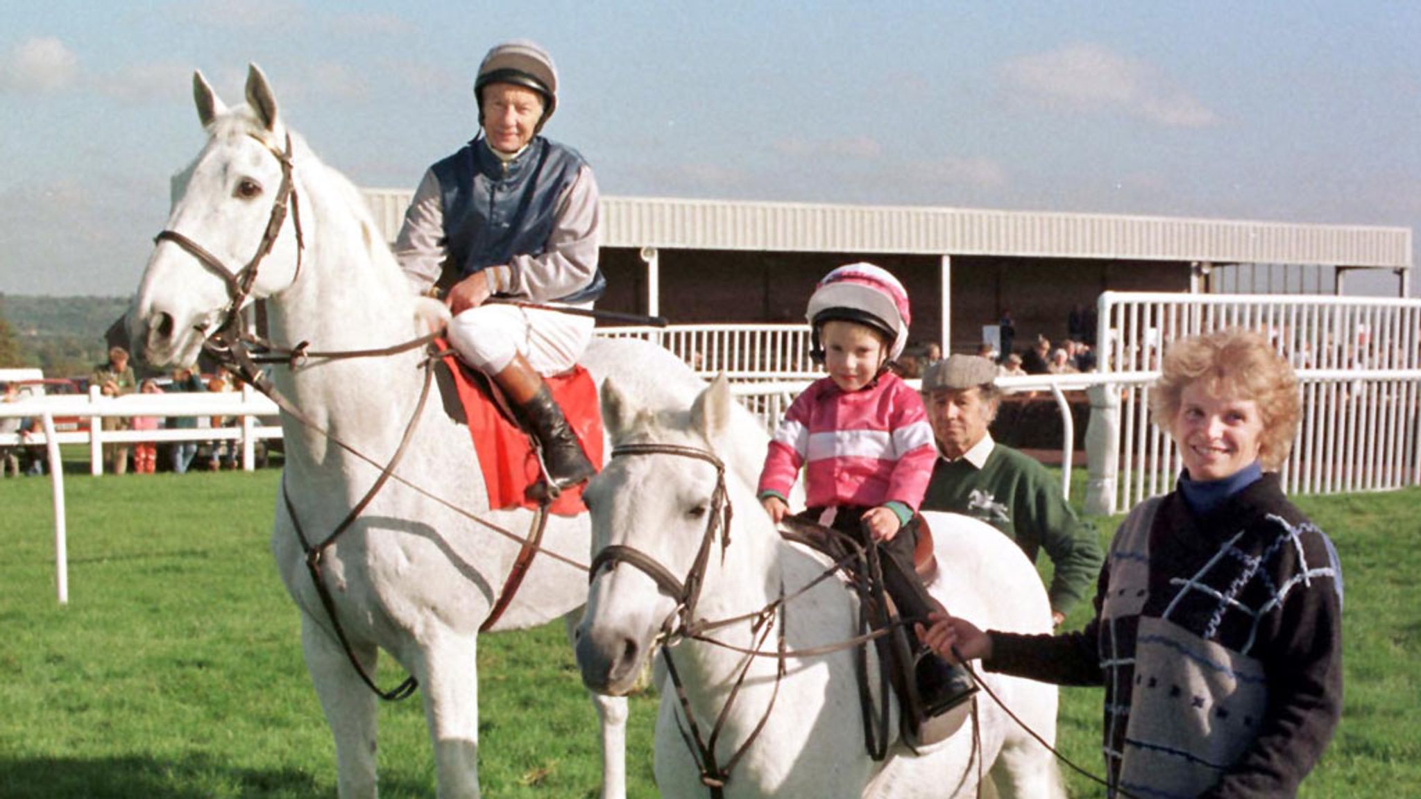 Jamie Piggott finished unplaced on his first ride in public | Racing ...