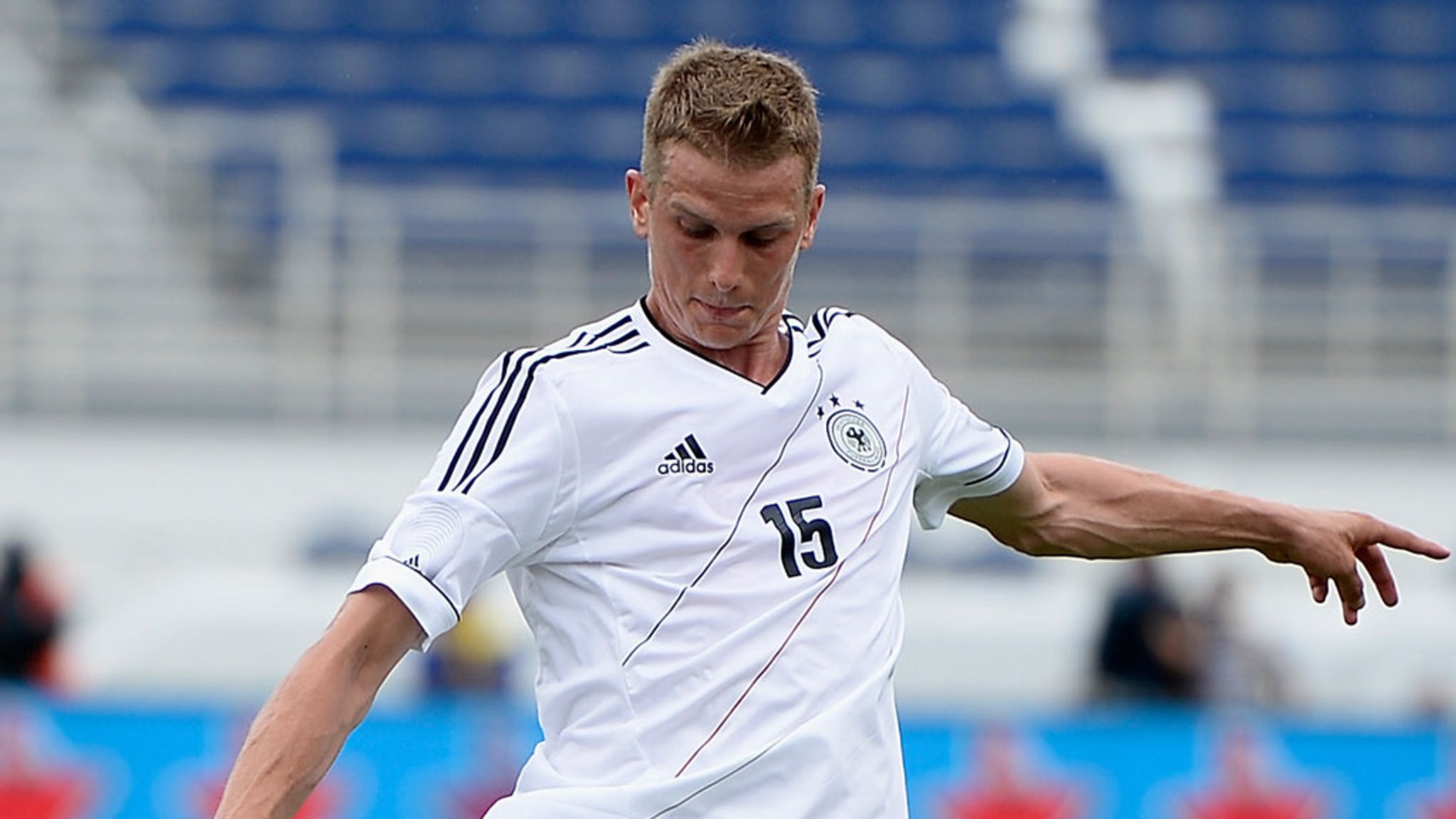 Transfer news: Lars Bender "not for sale" say Bayer Leverkusen after ...