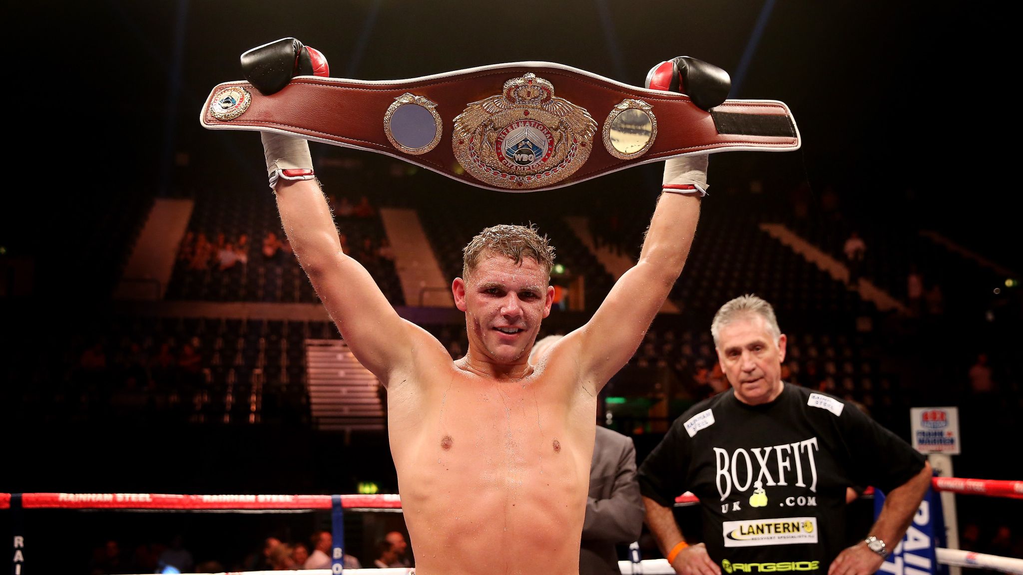 Billy Joe Saunders makes his point against previously unbeaten Gary O ...