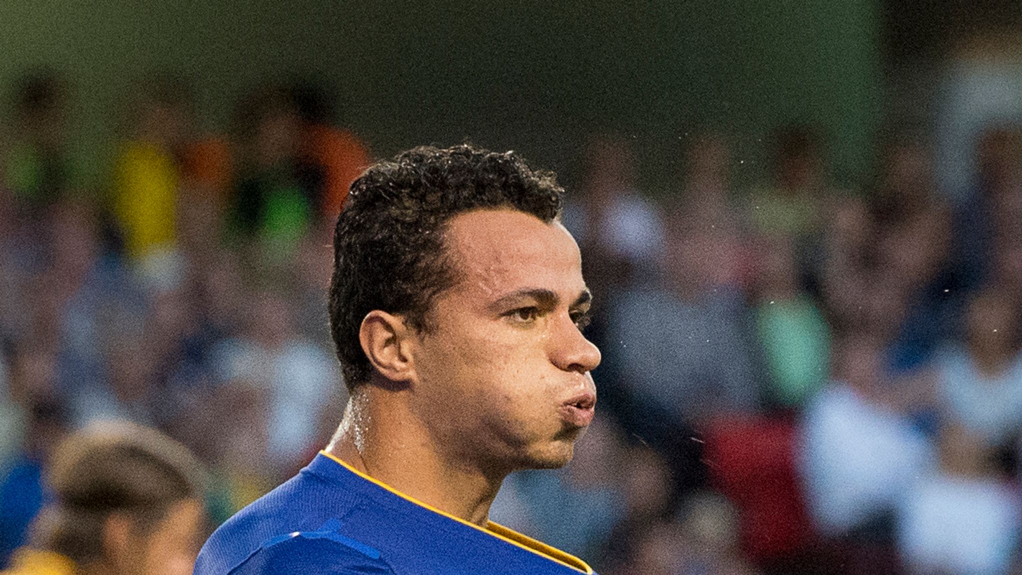 Transfer news: Leandro Damiao joins Santos from Internacional ...