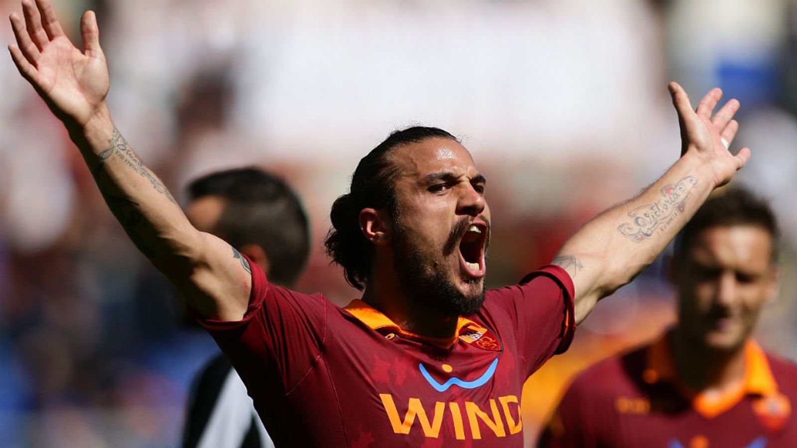 Transfer News: Southampton sign Daniel Osvaldo from Roma | Football ...